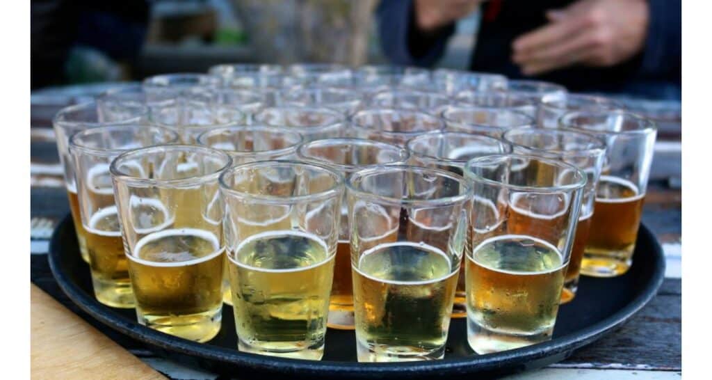 How Many Shots is 50ml: Your Complete Guide to Liquor Measurements