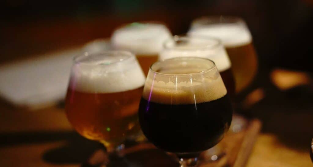 2 Percent Alcohol Beer: Low-Alcohol Choices for Beer Lovers