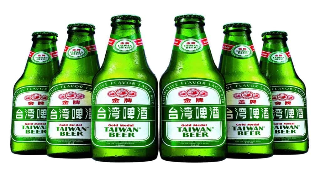 Top 15 Best Asian Beers To Try (Most Famous Asian Beers Only)